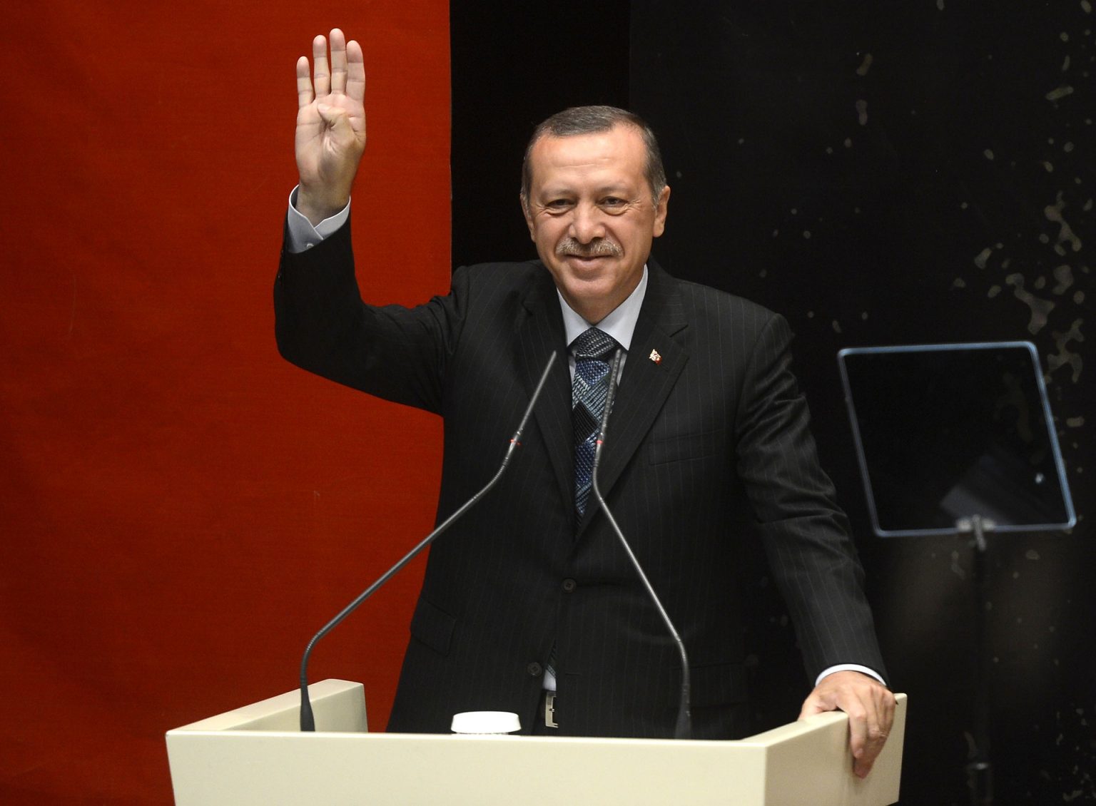 Recep Tayyip Erdogan: chi è il presidente della Turchia – Orizzonti ...